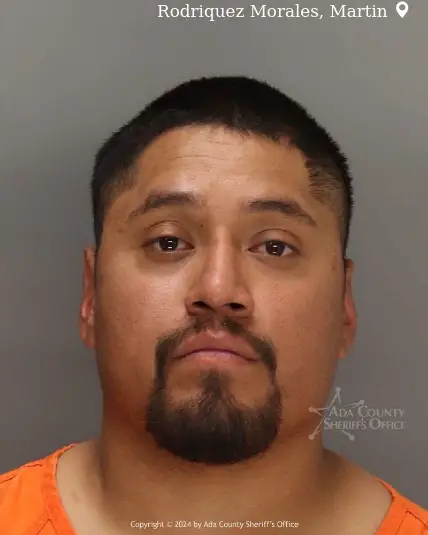 Martin Rodriquez-Morales booked for Burglary | I18-1401