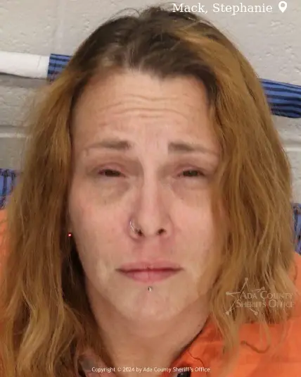 Stephanie Mack booked for Assault-Aggravated | I18-905