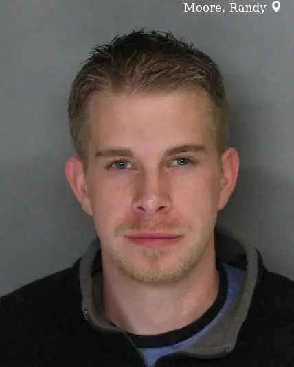 Randy Moore booked for Counterfeiting-Possession of Apparatus | I18-3610