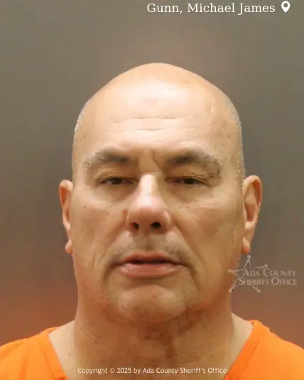 Michael Gunn booked for Controlled Substance-Possession of | I37-2732(c ...