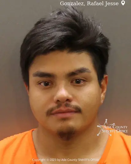 Rafael Gonzalez booked for Probation Violation - FE | FPV