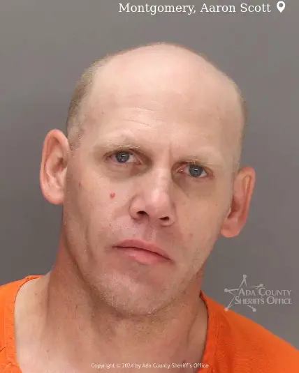 Aaron Montgomery booked for Probation Violation - FE | FPV