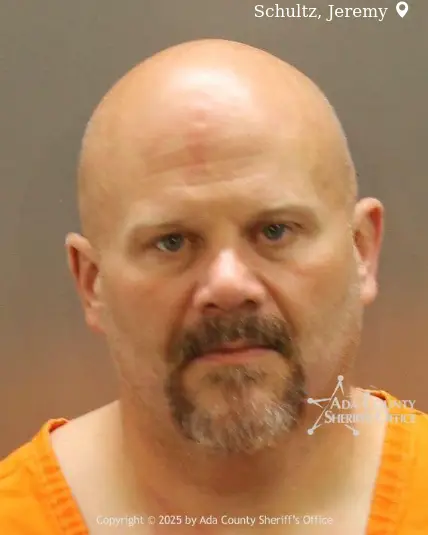 Jeremy Schultz booked for 1st Offense Trespass - Failure to Depart ...