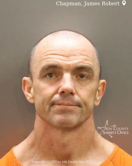 James Chapman booked for Arrests & Seizures-Resisting or Obstructing Officers | I18-705