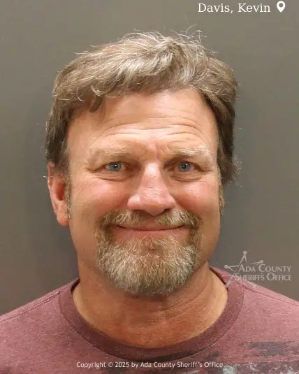 Kevin Davis booked for Public Urination | M807-5-2-13