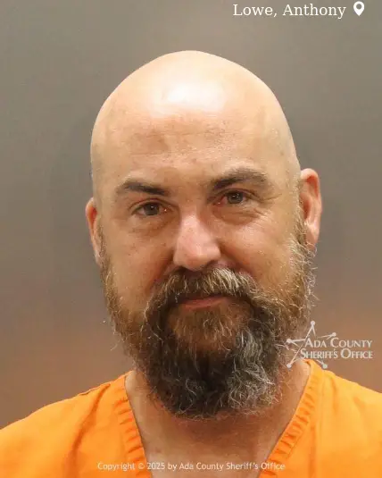 Anthony Lowe booked for Domestic Battery or Assault In The Presence of ...