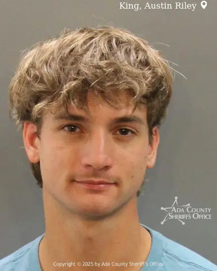 Austin King booked for Driving-Reckless | I49-1401(1)