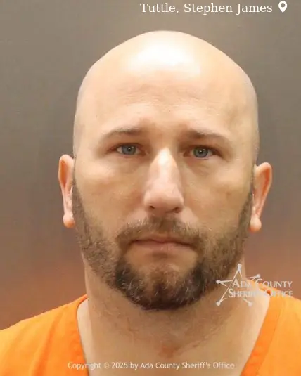 Stephen Tuttle booked for Theft-Grand | I18-2407(1)