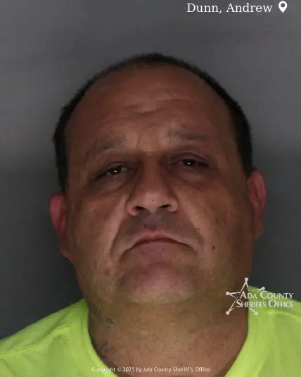Andrew Dunn booked for Theft-Petit | I18-2407(2)