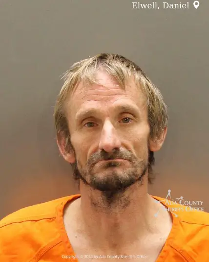 Daniel Elwell booked for Controlled Substance-Possession of | I37-2732 ...