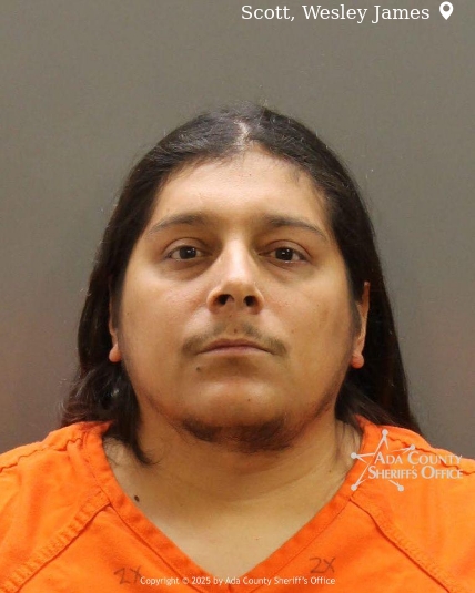 Wesley Scott booked for Driving Under the Influence | I18-8004M