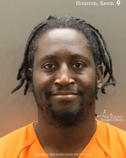 Kevin Houston booked for Controlled Substance-Possession of | I37-2732 ...